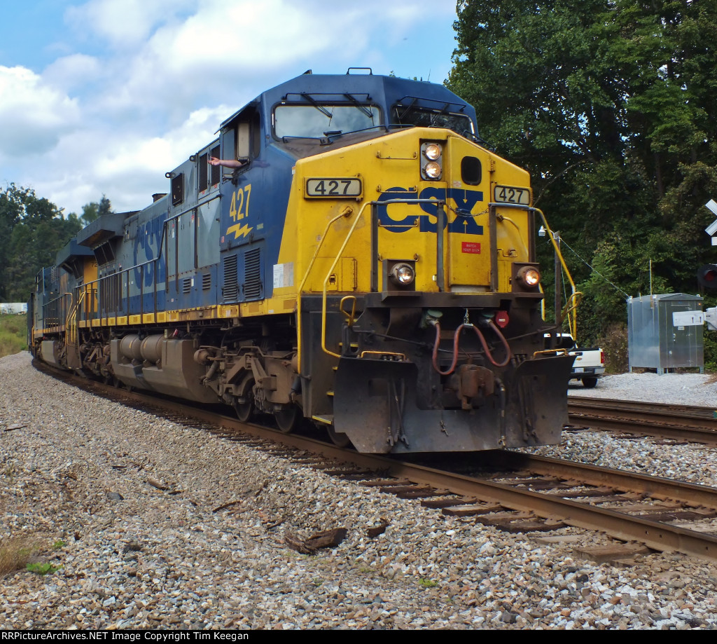 CSX "101" With a Wave